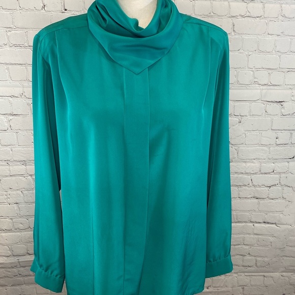 Pendleton | Tops | Pendleton Vintage 8s Jade Green Long Sleeve Blouse With Removable Neck Sashm ...